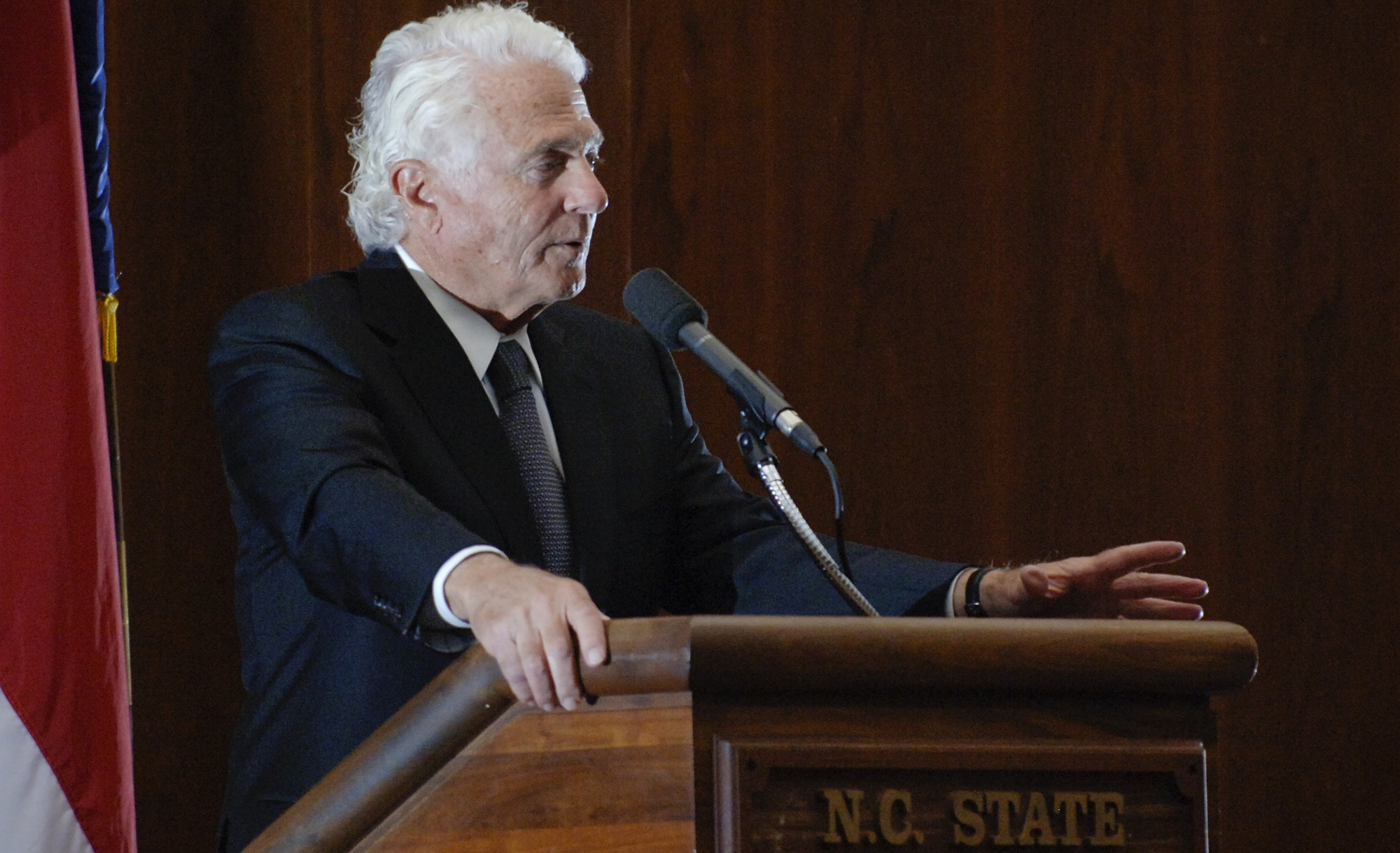 One of Our Own: The Life and Legacy of Dick Robb - Park Scholarships